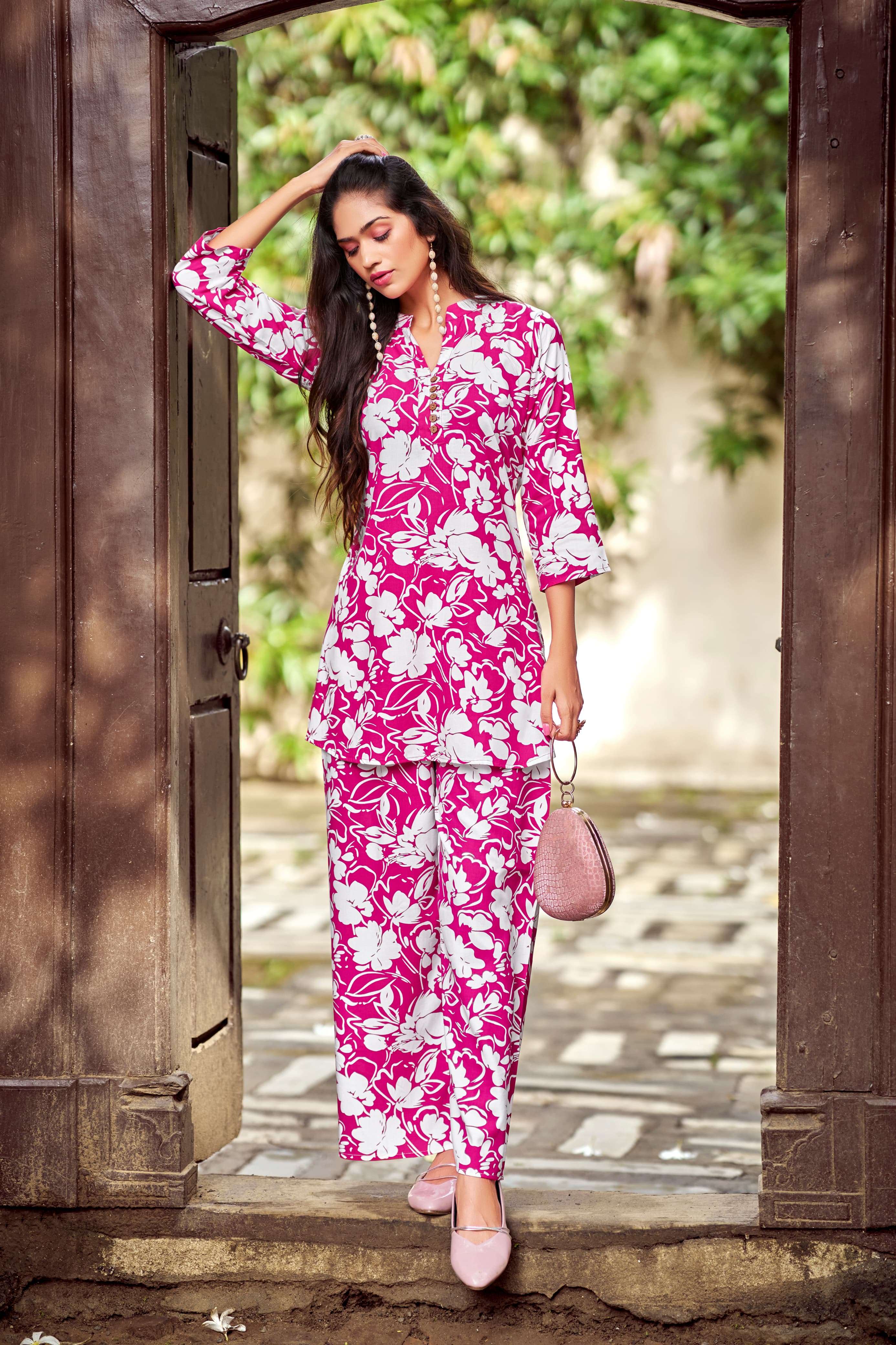 FASHION BEATS HEAVY REYON PRINTED FANCY CO ORD SET BY TIPS AND TOPS ...